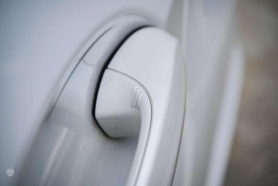Белый БМВ Х5 2020 в Каунас, объемом двигателя 2.99 л и пробегом 211 тыс. км за 41950 €, фото 7 на AUTOMOTO.COM.LV