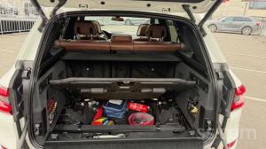 White BMW X5 2020 in Riga, with an engine capacity of 3.00 L and mileage of 84 thousand km for 48500 €, photo 6 on AUTOMOTO.COM.LV