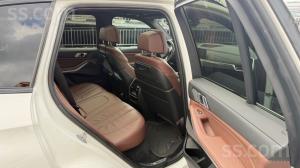 White BMW X5 2020 in Riga, with an engine capacity of 3.00 L and mileage of 84 thousand km for 48500 €, photo 8 on AUTOMOTO.COM.LV
