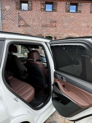 White BMW X5 2020 in Klaipeda, with an engine capacity of 3.00 L and mileage of 112 thousand km for 42850 €, photo 13 on AUTOMOTO.COM.LV