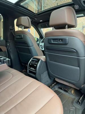 White BMW X5 2020 in Klaipeda, with an engine capacity of 3.00 L and mileage of 112 thousand km for 42850 €, photo 20 on AUTOMOTO.COM.LV