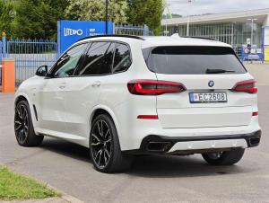 Balts BMW X5 2020 Viļņa, ar dzinēja tilpumu 3.00 L un nobraukumu 210 tūkst. km par 37000 €, foto 6 vietnē AUTOMOTO.COM.LV