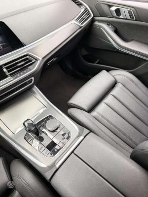 Balts BMW X5 2020 Viļņa, ar dzinēja tilpumu 3.00 L un nobraukumu 210 tūkst. km par 37000 €, foto 17 vietnē AUTOMOTO.COM.LV