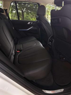 Balts BMW X5 2020 Viļņa, ar dzinēja tilpumu 3.00 L un nobraukumu 210 tūkst. km par 37000 €, foto 27 vietnē AUTOMOTO.COM.LV