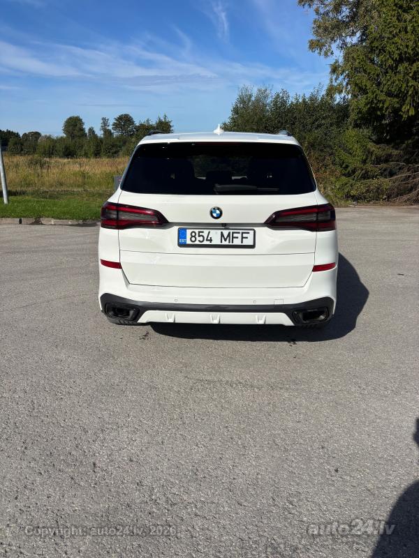 БМВ Х5 2020 в Таллин на AUTOMOTO.COM.LV Белый БМВ Х5 2020 в Таллин, объемом двигателя 3.00 л и пробегом 130 тыс. км за 49925 €, фото 9 на AUTOMOTO.COM.LV