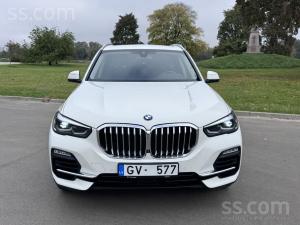 Белый БМВ Х5 2020 в Рига, объемом двигателя 3.00 л и пробегом 0 тыс. км за 35950 €, фото 3 на AUTOMOTO.COM.LV
