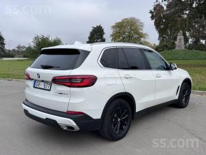Белый БМВ Х5 2020 в Рига, объемом двигателя 3.00 л и пробегом 0 тыс. км за 35950 €, фото 7 на AUTOMOTO.COM.LV