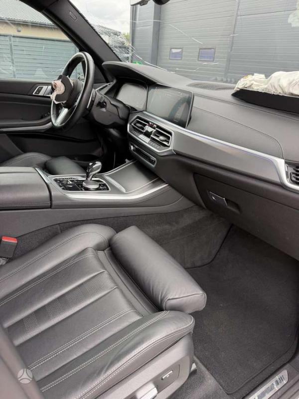 Balts BMW X5 2020 Kauņa, ar dzinēja tilpumu 3.00 L un nobraukumu 73 tūkst. km par 25750 €, foto 10 vietnē AUTOMOTO.COM.LV