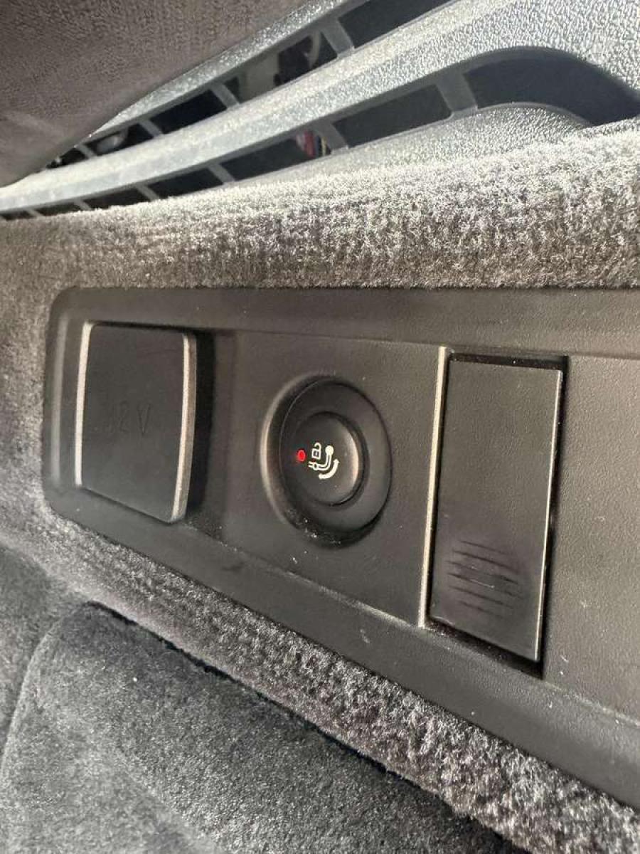Balts BMW X5 2020 Kauņa, ar dzinēja tilpumu 3.00 L un nobraukumu 73 tūkst. km par 25750 €, foto 17 vietnē AUTOMOTO.COM.LV