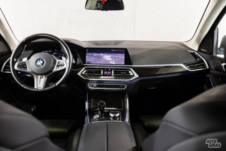 White BMW X5 2020 in Vilnius, with an engine capacity of 3.00 L and mileage of 72 thousand km for 49991 €, photo 23 on AUTOMOTO.COM.LV