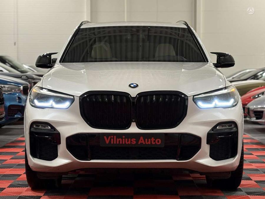 Balts BMW X5 2021 Viļņa, ar dzinēja tilpumu 3.00 L un nobraukumu 175 tūkst. km par 45550 €, foto 2 vietnē AUTOMOTO.COM.LV