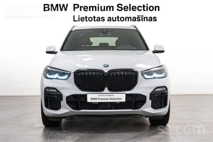 Balts BMW X5 2021 Rīga, ar dzinēja tilpumu 3.00 L un nobraukumu 101 tūkst. km par 49900 €, foto 3 vietnē AUTOMOTO.COM.LV