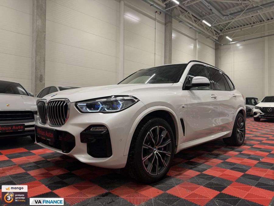 Balts BMW X5 2021 Viļņa, ar dzinēja tilpumu 2.99 L un nobraukumu 130 tūkst. km par 43500 €, foto 1 vietnē AUTOMOTO.COM.LV