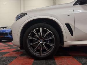 Balts BMW X5 2021 Viļņa, ar dzinēja tilpumu 2.99 L un nobraukumu 130 tūkst. km par 43500 €, foto 9 vietnē AUTOMOTO.COM.LV