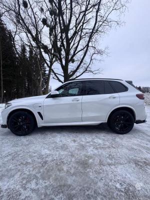 White BMW X5 2021 in Kaunas, with an engine capacity of 3.00 L and mileage of 79 thousand km for 46000 €, photo 12 on AUTOMOTO.COM.LV