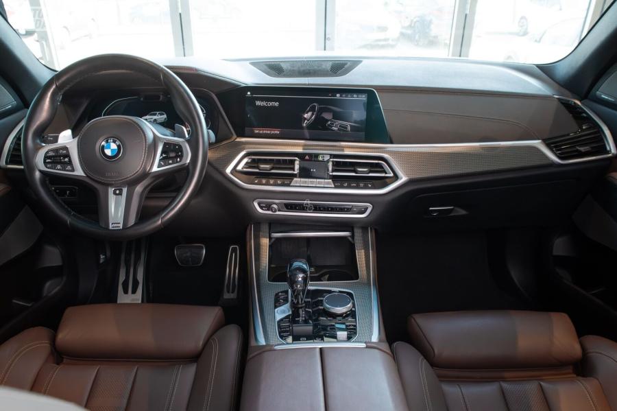 Balts BMW X5 2021 Kauņa, ar dzinēja tilpumu 3.00 L un nobraukumu 130 tūkst. km par 47784 €, foto 17 vietnē AUTOMOTO.COM.LV