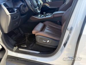 Balts BMW X5 2021 Tallina, ar dzinēja tilpumu 3.00 L un nobraukumu 69 tūkst. km par 58750 €, foto 20 vietnē AUTOMOTO.COM.LV
