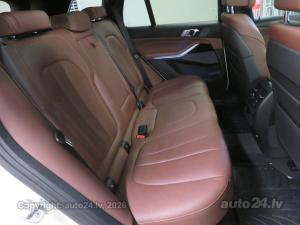 Белый БМВ Х5 2021 в Таллин, объемом двигателя 3.00 л и пробегом 158 тыс. км за 46500 €, фото 6 на AUTOMOTO.COM.LV