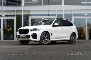 White BMW X5 2021 in Tallinn, with an engine capacity of 3.00 L and mileage of 166 thousand km for 48900 €, photo  on AUTOMOTO.COM.LV
