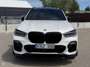 White BMW X5 2021 in Kaunas, with an engine capacity of 2.99 L and mileage of 103 thousand km for 47300 €, photo 4 on AUTOMOTO.COM.LV