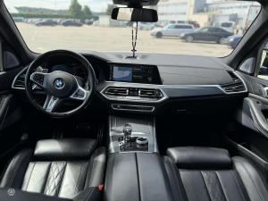 White BMW X5 2021 in Kaunas, with an engine capacity of 2.99 L and mileage of 103 thousand km for 47300 €, photo 10 on AUTOMOTO.COM.LV