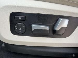 White BMW X5 2021 in Kaunas, with an engine capacity of 3.00 L and mileage of 117 thousand km for 29650 €, photo 18 on AUTOMOTO.COM.LV