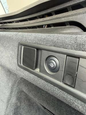 White BMW X5 2021 in Kaunas, with an engine capacity of 3.00 L and mileage of 117 thousand km for 29650 €, photo 21 on AUTOMOTO.COM.LV