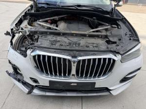 White BMW X5 2021 in Kaunas, with an engine capacity of 3.00 L and mileage of 117 thousand km for 29650 €, photo 22 on AUTOMOTO.COM.LV