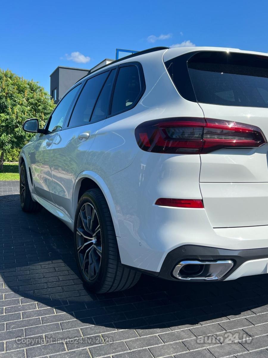 Balts BMW X5 2021 Tallina, ar dzinēja tilpumu 3.00 L un nobraukumu 89 tūkst. km par 55000 €, foto 8 vietnē AUTOMOTO.COM.LV