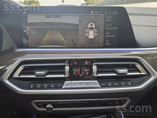 Balts BMW X5 2021 Rīga, ar dzinēja tilpumu 3.00 L un nobraukumu 129 tūkst. km par 49950 €, foto 3 vietnē AUTOMOTO.COM.LV