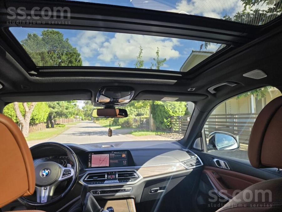 Balts BMW X5 2021 Rīga, ar dzinēja tilpumu 3.00 L un nobraukumu 132 tūkst. km par 45500 €, foto 12 vietnē AUTOMOTO.COM.LV