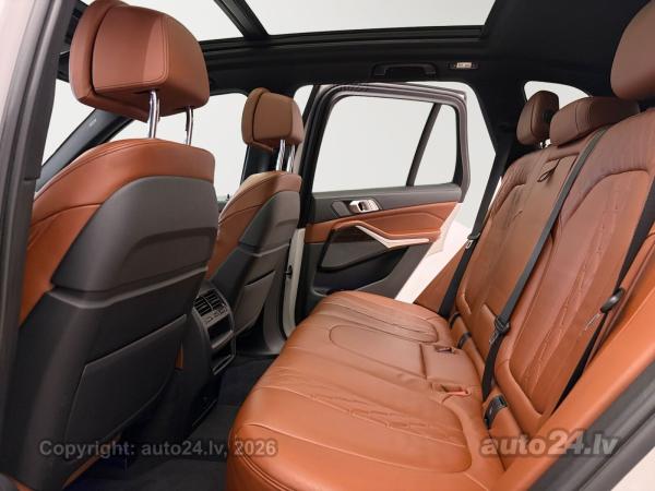 Белый БМВ Х5 2021 в Таллин, объемом двигателя 3.00 л и пробегом 145 тыс. км за 47900 €, фото 8 на AUTOMOTO.COM.LV