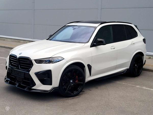 White BMW X5 2021 in Vilnius, with an engine capacity of 4.40 L and mileage of 182 thousand km for 39999 €, photo 2 on AUTOMOTO.COM.LV