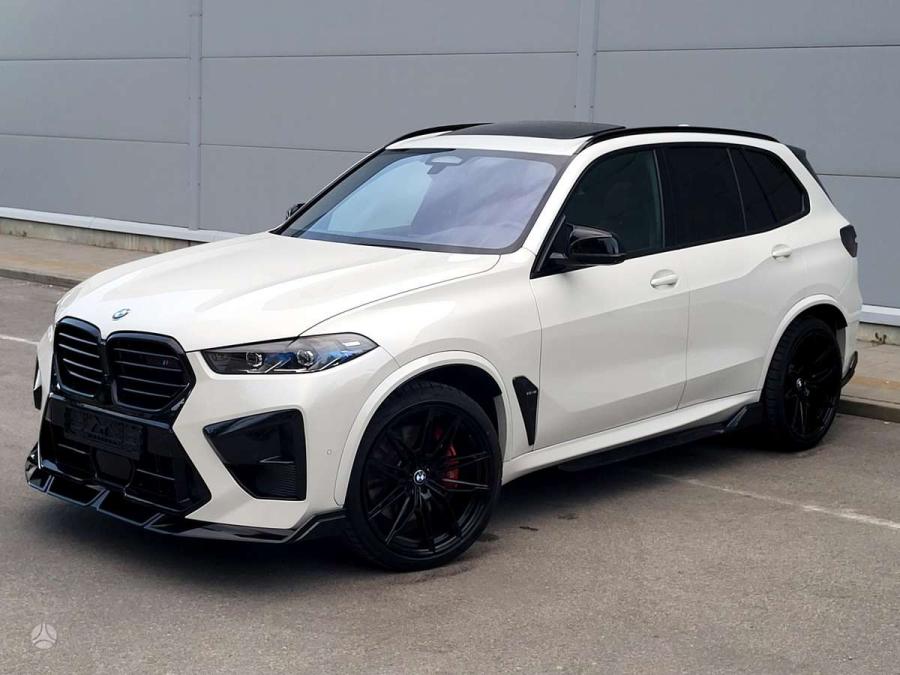 White BMW X5 2021 in Vilnius, with an engine capacity of 4.40 L and mileage of 182 thousand km for 39999 €, photo 3 on AUTOMOTO.COM.LV