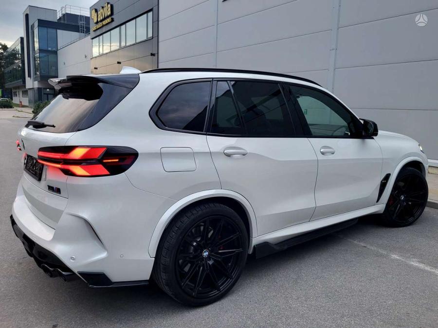 White BMW X5 2021 in Vilnius, with an engine capacity of 4.40 L and mileage of 182 thousand km for 39999 €, photo 24 on AUTOMOTO.COM.LV