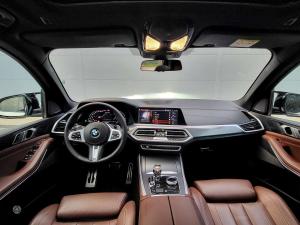 White BMW X5 2021 in Vilnius, with an engine capacity of 4.40 L and mileage of 182 thousand km for 39999 €, photo 40 on AUTOMOTO.COM.LV