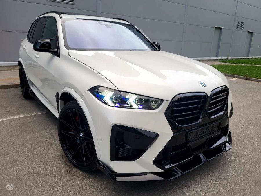 White BMW X5 2021 in Vilnius, with an engine capacity of 4.40 L and mileage of 180 thousand km for 38999 €, photo 11 on AUTOMOTO.COM.LV