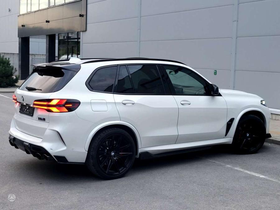 White BMW X5 2021 in Vilnius, with an engine capacity of 4.40 L and mileage of 180 thousand km for 38999 €, photo 25 on AUTOMOTO.COM.LV