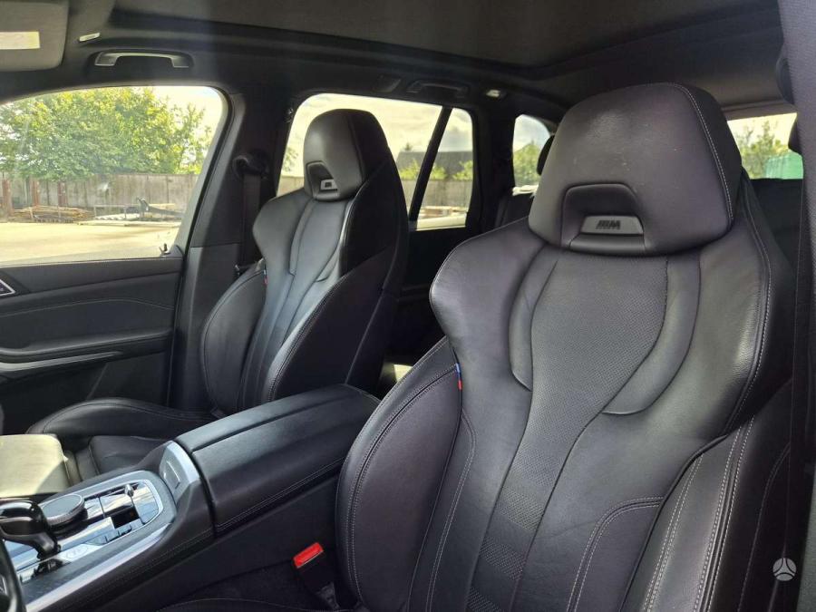 Balts BMW X5 2021 Mažeikiai, ar dzinēja tilpumu 3.00 L un nobraukumu 93 tūkst. km par 26900 €, foto 9 vietnē AUTOMOTO.COM.LV