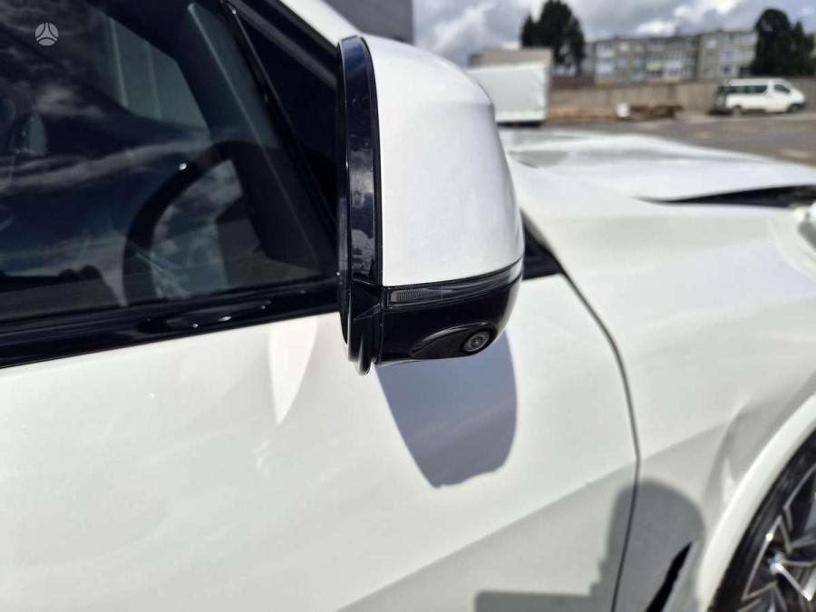 Balts BMW X5 2021 Mažeikiai, ar dzinēja tilpumu 3.00 L un nobraukumu 93 tūkst. km par 26900 €, foto 18 vietnē AUTOMOTO.COM.LV