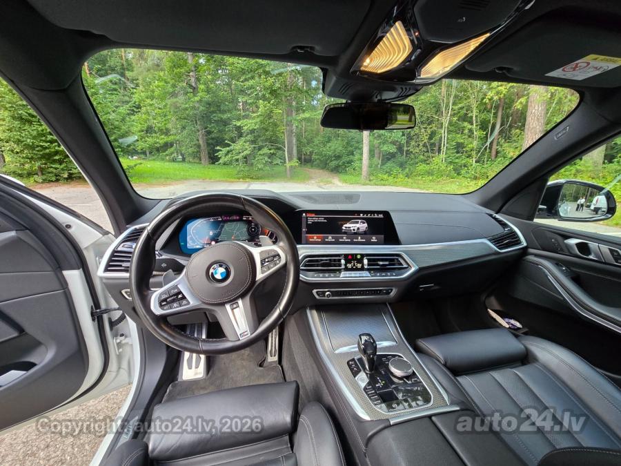 Balts BMW X5 2021 Tallina, ar dzinēja tilpumu 3.00 L un nobraukumu 76 tūkst. km par 52500 €, foto 5 vietnē AUTOMOTO.COM.LV