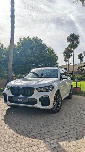 Balts BMW X5 2021 Rīga, ar dzinēja tilpumu 3.00 L un nobraukumu 196 tūkst. km par 45000 €, foto  vietnē AUTOMOTO.COM.LV