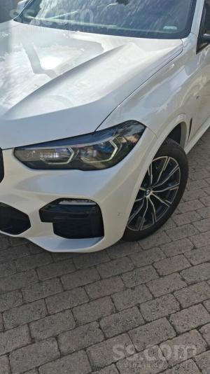 Balts BMW X5 2021 Rīga, ar dzinēja tilpumu 3.00 L un nobraukumu 196 tūkst. km par 45000 €, foto 15 vietnē AUTOMOTO.COM.LV