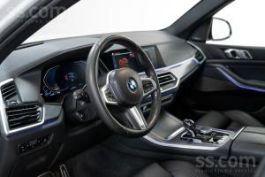 Белый БМВ Х5 2021 в Рига, объемом двигателя 3.00 л и пробегом 107 тыс. км за 48500 €, фото 12 на AUTOMOTO.COM.LV