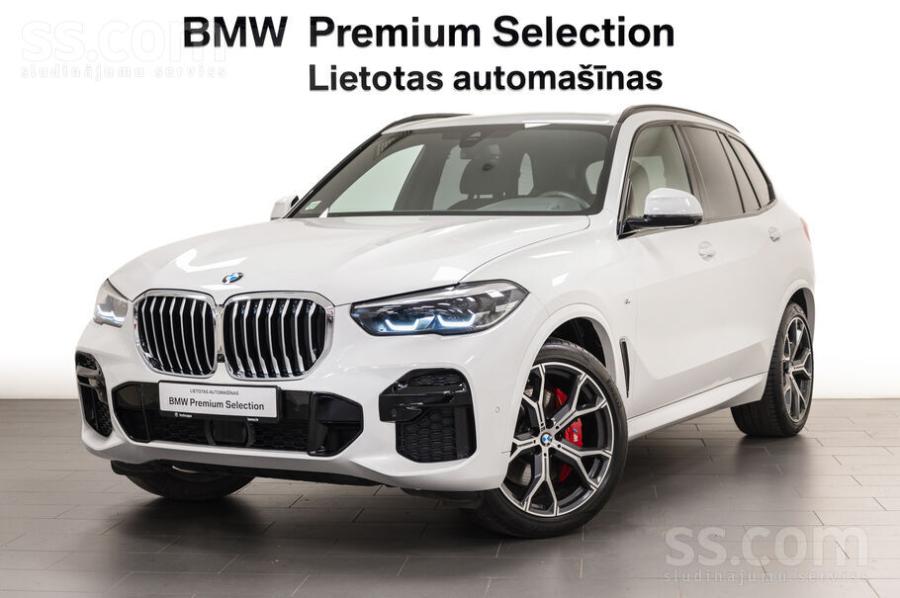 Balts BMW X5 2022 Rīga, ar dzinēja tilpumu 3.00 L un nobraukumu 38 tūkst. km par 7990 €, foto 1 vietnē AUTOMOTO.COM.LV