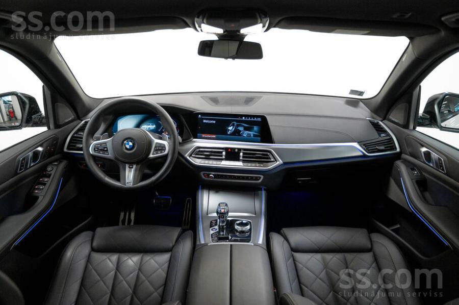 Balts BMW X5 2022 Rīga, ar dzinēja tilpumu 3.00 L un nobraukumu 38 tūkst. km par 7990 €, foto 4 vietnē AUTOMOTO.COM.LV