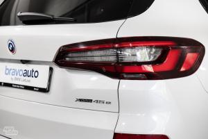 Белый БМВ Х5 2022 в Вильнюс, объемом двигателя 3.00 л и пробегом 140 тыс. км за 52991 €, фото 13 на AUTOMOTO.COM.LV