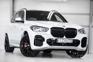 White BMW X5 2022 in Tukums, with an engine capacity of 3.00 L and mileage of 0 thousand km for 55777 €, photo 3 on AUTOMOTO.COM.LV