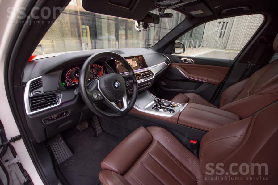 Balts BMW X5 2022 Rīga, ar dzinēja tilpumu 3.00 L un nobraukumu 92 tūkst. km par 38900 €, foto 21 vietnē AUTOMOTO.COM.LV