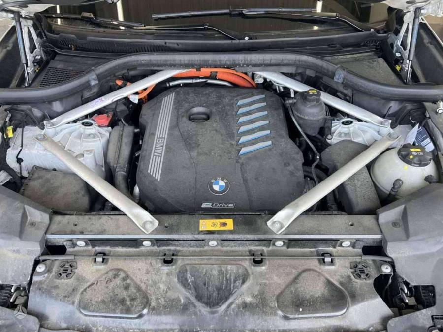 Balts BMW X5 2022 Viļņa, ar dzinēja tilpumu 3.00 L un nobraukumu 162 tūkst. km par 41777 €, foto 6 vietnē AUTOMOTO.COM.LV